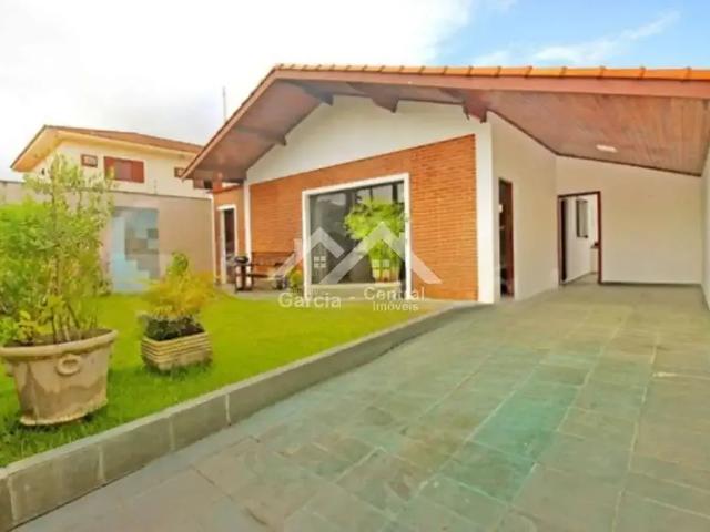 Casa / Sobrado para Venda em Peruíbe/SP Balneário Stella Maris 3 Quartos