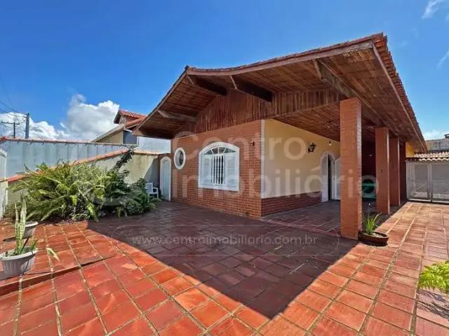 Casa / Sobrado para Venda em Peruíbe/SP Balneário Stella Maris 3 Quartos