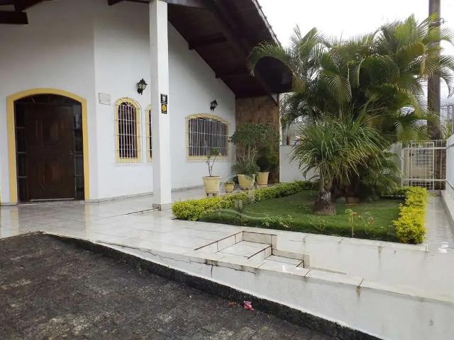Casa / Sobrado para Venda em Peruíbe/SP Balneário Stella Maris 3 Quartos