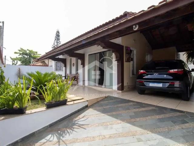 Casa / Sobrado para Venda em Peruíbe/SP Balneário Stella Maris 3 Quartos