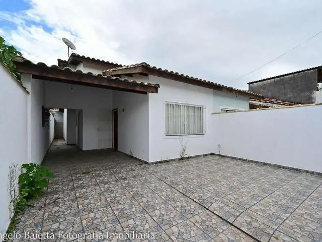 Casa / Sobrado para Venda em Peruíbe/SP Balneário São João Batista 3 Quartos