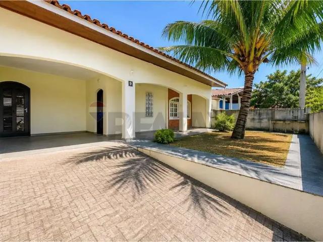 Casa / Sobrado para Venda em Peruíbe/SP Balneário São João Batista 4 Quartos