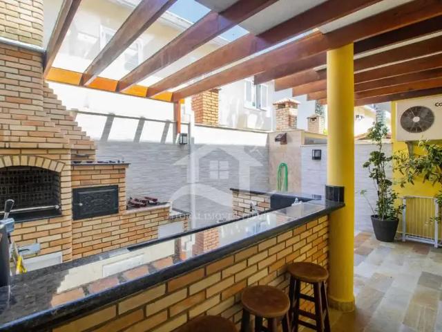 Casa / Sobrado para Venda em Peruíbe/SP Balneario Sambura 3 Quartos