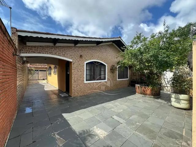 Casa / Sobrado para Venda em Peruíbe/SP Balneario Sambura 2 Quartos