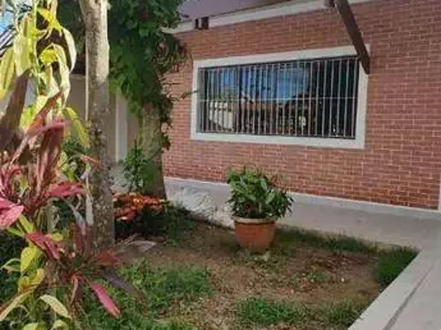 Casa / Sobrado para Venda em Peruíbe/SP Balneário Três Marias 3 Quartos