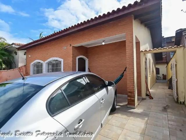 Casa / Sobrado para Venda em Peruíbe/SP Balneário Três Marias 3 Quartos