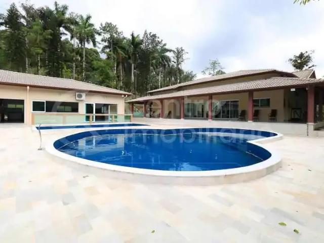 Casa / Sobrado para Venda em Peruíbe/SP Bananal 6 Quartos