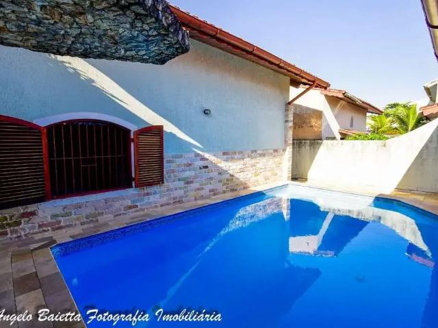 Casa / Sobrado para Venda em Peruíbe/SP Estância Balneária Belmira Novaes 3 Quartos