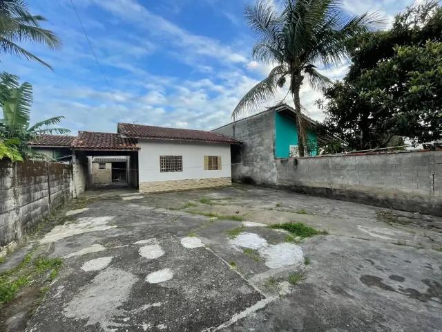 Casa / Sobrado para Venda em Peruíbe/SP Belmira Novaes 2 Quartos