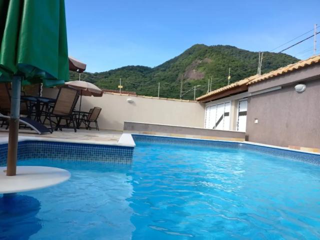 Casa / Sobrado para Venda em Peruíbe/SP Guaraú 3 Quartos