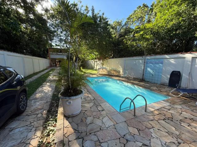 Casa / Sobrado para Venda em Peruíbe/SP Guaraú 4 Quartos
