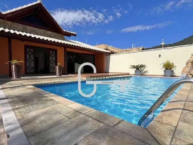 Casa / Sobrado para Venda em Peruíbe/SP Guaraú 4 Quartos