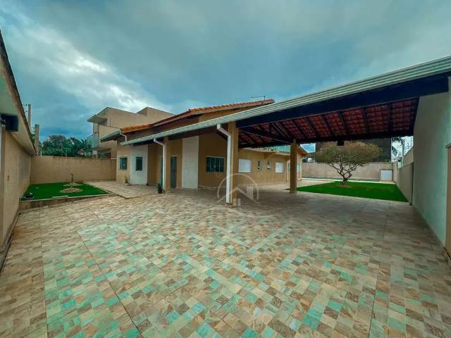 Casa / Sobrado para Venda em Peruíbe/SP Estância Balneária Maria Helena Novaes 7 Quartos