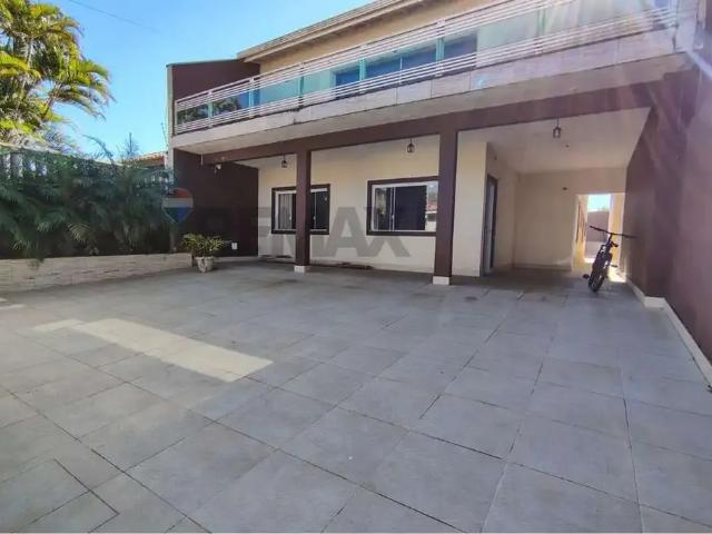 Casa / Sobrado para Venda em Peruíbe/SP Estância Balneária Maria Helena Novaes 4 Quartos