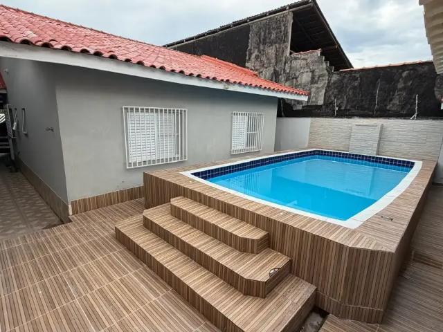 Casa / Sobrado para Venda em Peruíbe/SP Estancia São Jose 3 Quartos