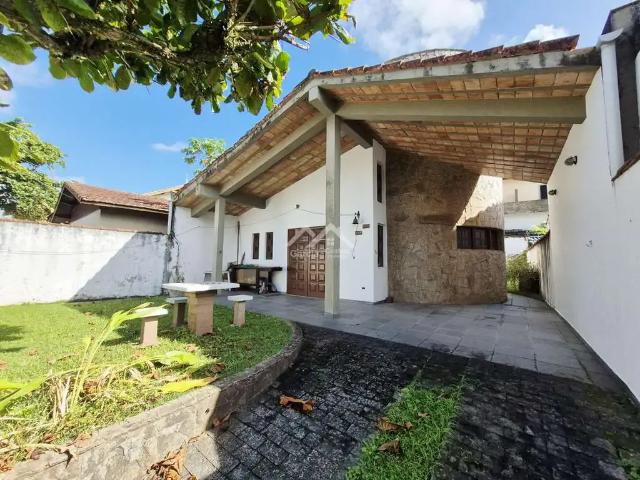Casa / Sobrado para Venda em Peruíbe/SP Estancia São Jose 3 Quartos