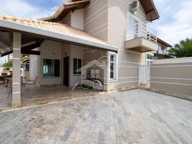 Casa / Sobrado para Venda em Peruíbe/SP Estancia São Jose 3 Quartos