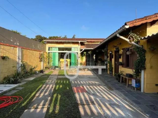Casa / Sobrado para Venda em Peruíbe/SP Estancia Perola Negra 3 Quartos
