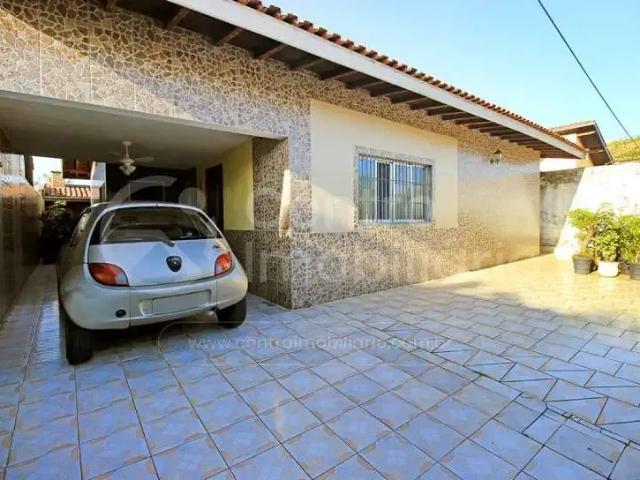 Casa / Sobrado para Venda em Peruíbe/SP Jardim Mar E Sol 4 Quartos