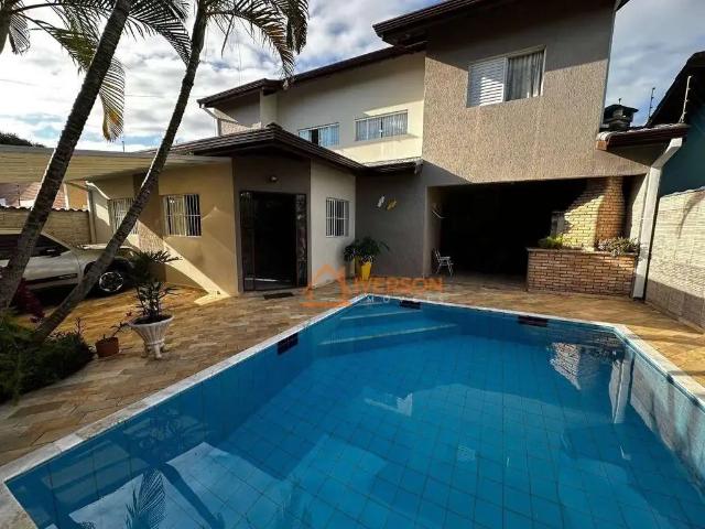 Casa / Sobrado para Venda em Peruíbe/SP Jardim Mar E Sol 4 Quartos