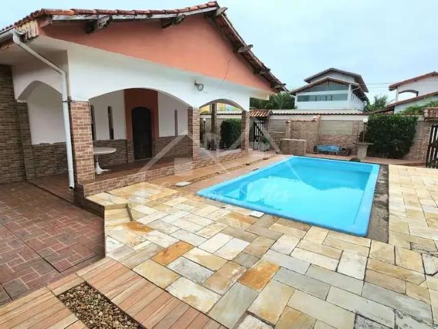 Casa / Sobrado para Venda em Peruíbe/SP Jardim Mar E Sol 4 Quartos