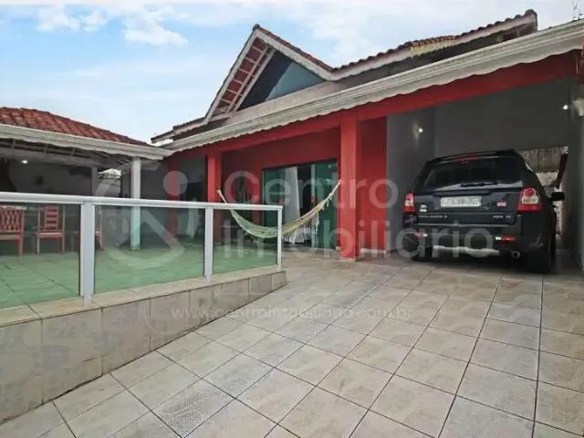 Casa / Sobrado para Venda em Peruíbe/SP Jardim Mar E Sol 3 Quartos
