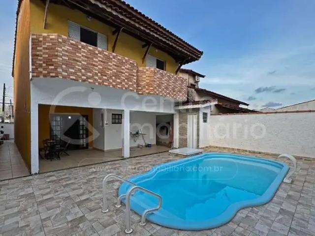 Casa / Sobrado para Venda em Peruíbe/SP Jardim Marcia 4 Quartos