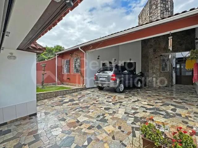 Casa / Sobrado para Venda em Peruíbe/SP Jardim Marcia 3 Quartos