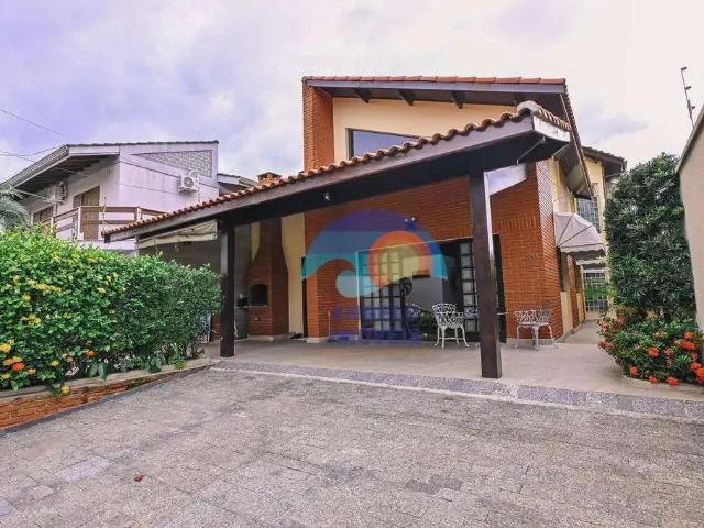 Casa / Sobrado para Venda em Peruíbe/SP Jardim Marcia 3 Quartos