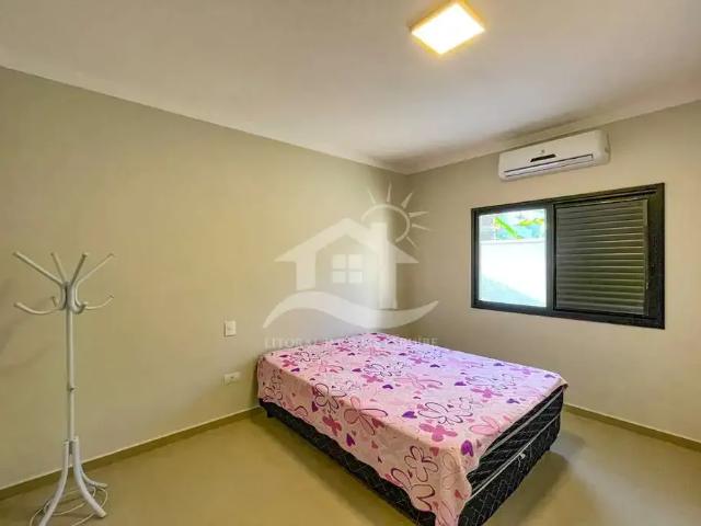 Casa / Sobrado para Venda em Peruíbe/SP Jardim Marcia 3 Quartos