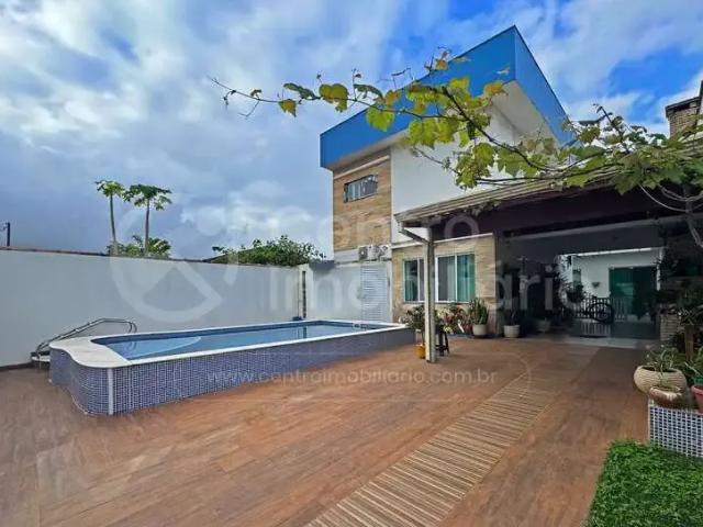 Casa / Sobrado para Venda em Peruíbe/SP Jardim Marcia 3 Quartos