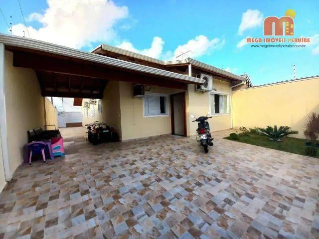 Casa / Sobrado para Venda em Peruíbe/SP Jardim Marcia 3 Quartos