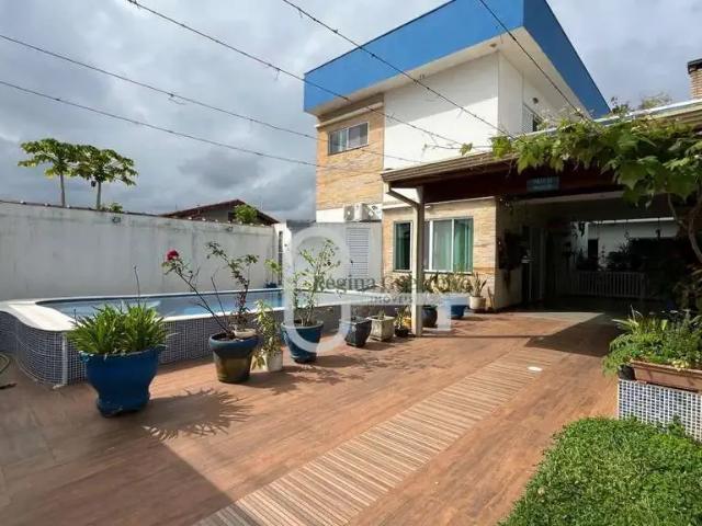 Casa / Sobrado para Venda em Peruíbe/SP Jardim Marcia 3 Quartos