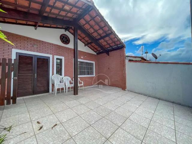 Casa / Sobrado para Venda em Peruíbe/SP Jardim Barra de Jangadas 3 Quartos