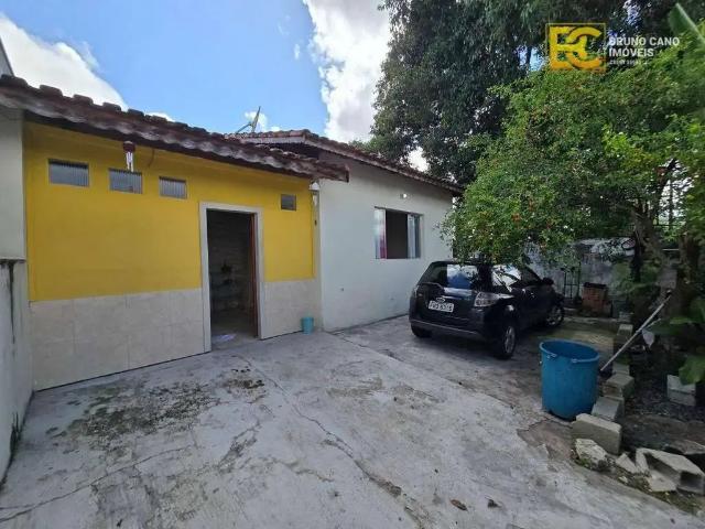 Casa / Sobrado para Venda em Peruíbe/SP Jardim Barra de Jangadas 3 Quartos