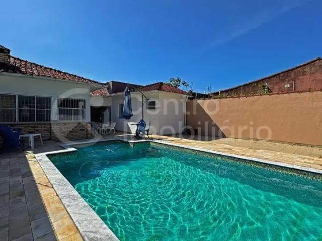 Casa / Sobrado para Venda em Peruíbe/SP Jardim Beira Mar 3 Quartos