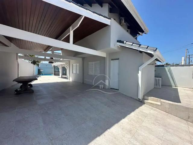 Casa / Sobrado para Venda em Peruíbe/SP Jardim Beira Mar 3 Quartos