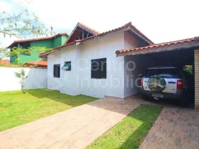 Casa / Sobrado para Venda em Peruíbe/SP Jardim Beira Mar 3 Quartos
