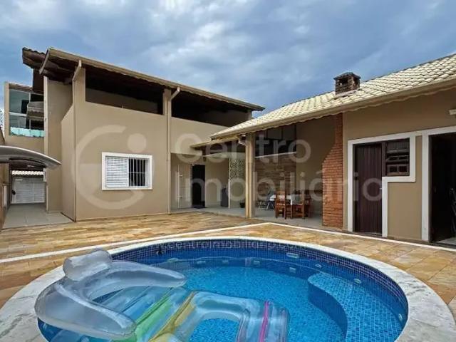 Casa / Sobrado para Venda em Peruíbe/SP Jardim Beira Mar 3 Quartos