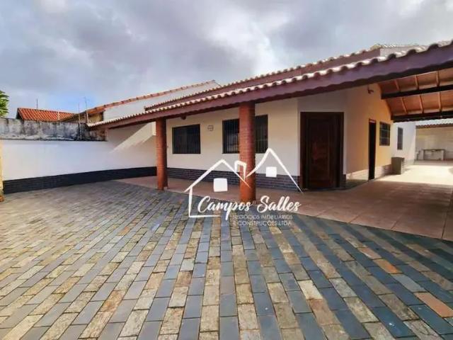 Casa / Sobrado para Venda em Peruíbe/SP Jardim Beira Mar 3 Quartos