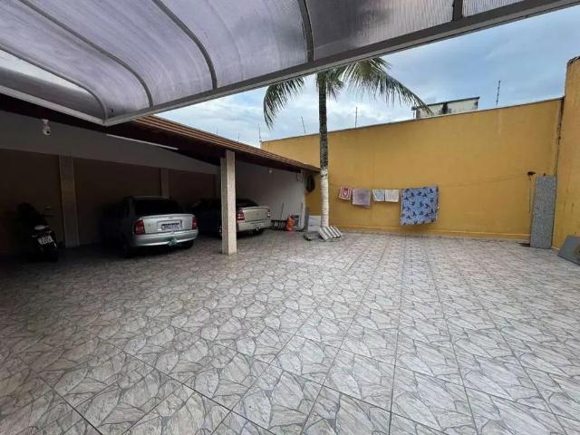 Casa / Sobrado para Venda em Peruíbe/SP Jardim Brasil 3 Quartos