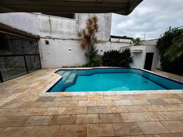 Casa / Sobrado para Venda em Peruíbe/SP Jardim Casablanca 3 Quartos