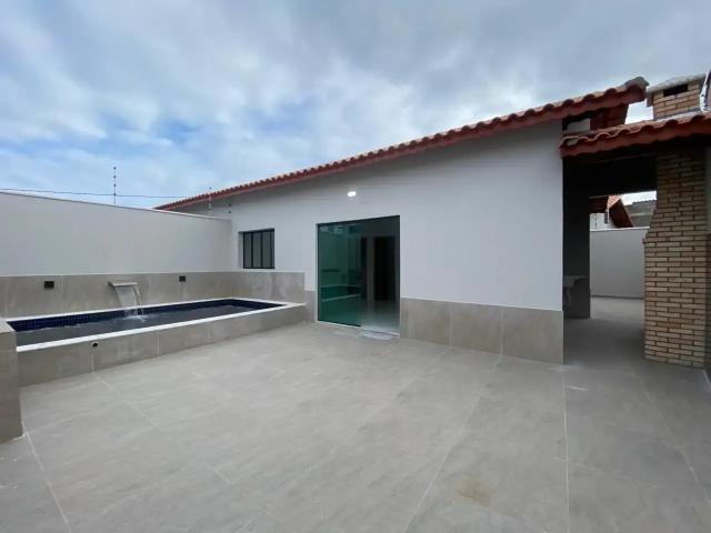 Casa / Sobrado para Venda em Peruíbe/SP Jardim Casablanca 3 Quartos