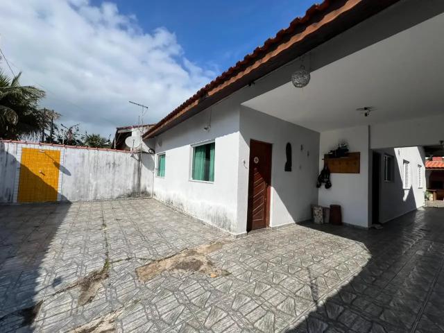 Casa / Sobrado para Venda em Peruíbe/SP Jardim Casablanca 3 Quartos