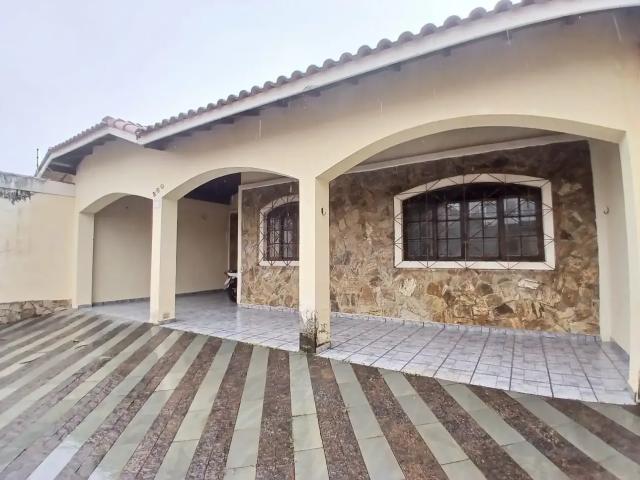 Casa / Sobrado para Venda em Peruíbe/SP Jardim Casablanca 3 Quartos