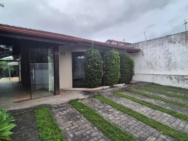 Casa / Sobrado para Venda em Peruíbe/SP Jardim Casablanca 3 Quartos