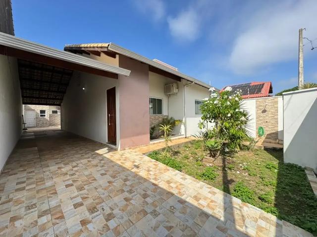 Casa / Sobrado para Venda em Peruíbe/SP Jardim Casablanca 3 Quartos
