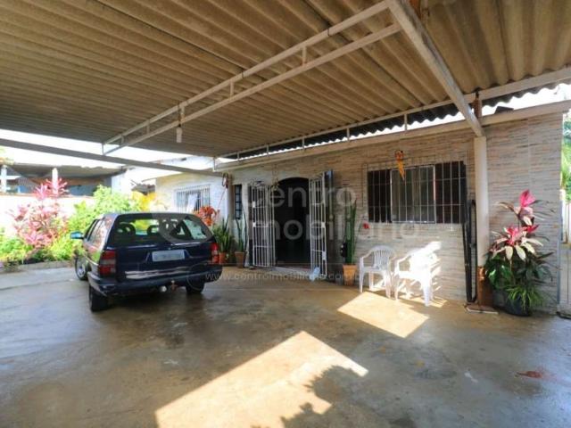 Casa / Sobrado para Venda em Peruíbe/SP Jardim Caraminguava 3 Quartos