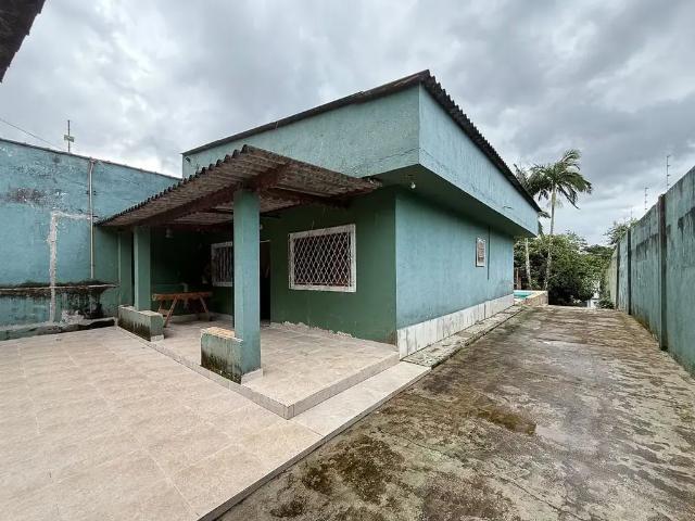 Casa / Sobrado para Venda em Peruíbe/SP Jardim Europa 2 Quartos