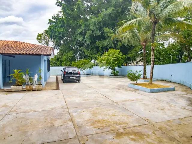 Casa / Sobrado para Venda em Peruíbe/SP Jardim Itatins 3 Quartos